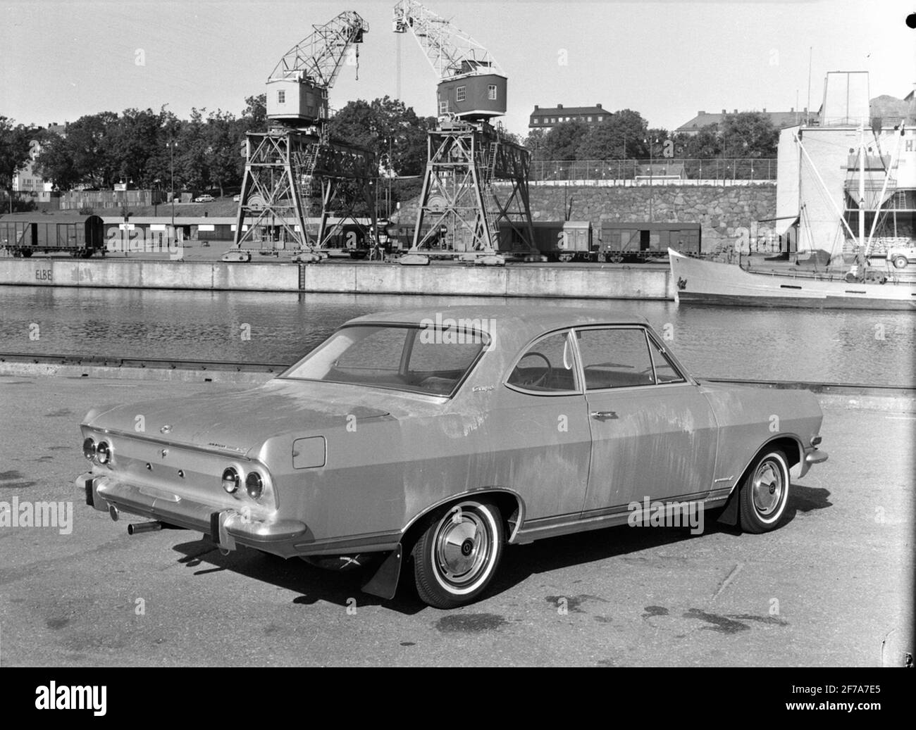 Opel record coupe hi-res stock photography and images - Alamy