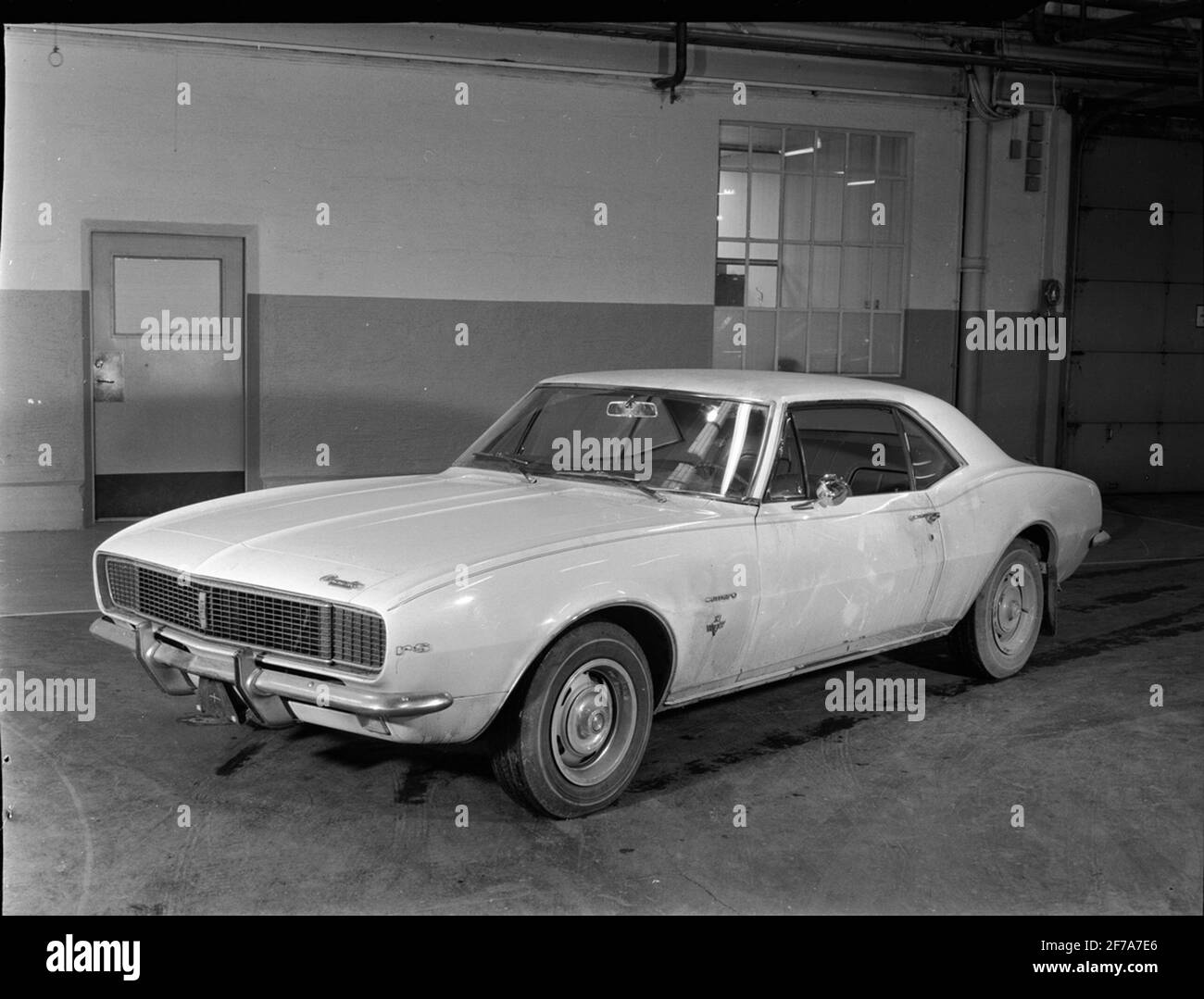 Type inspection. Chevrolet Camaro (112637-7). >> Stock Photo - Alamy
