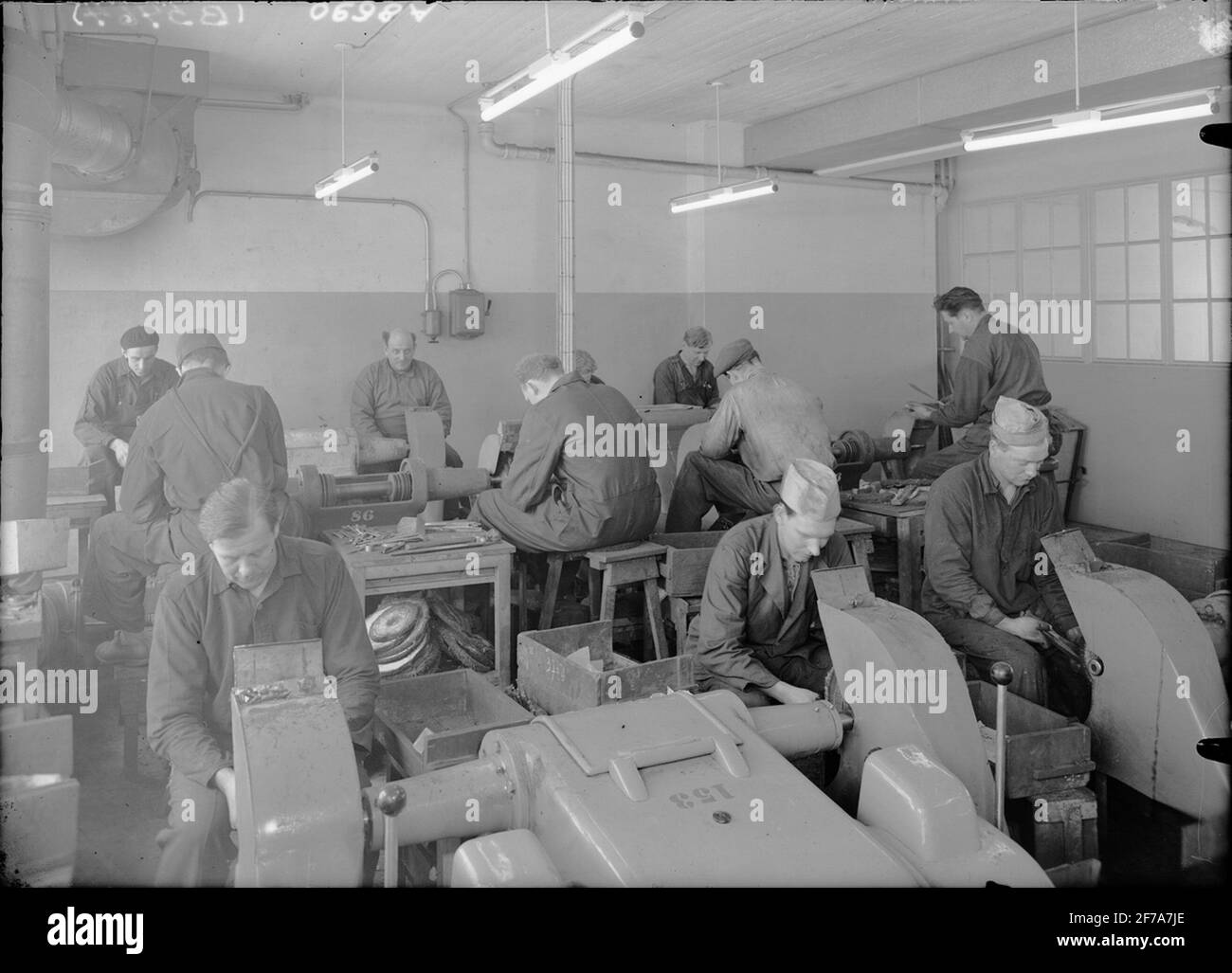 Metalwork workers Black and White Stock Photos & Images - Alamy