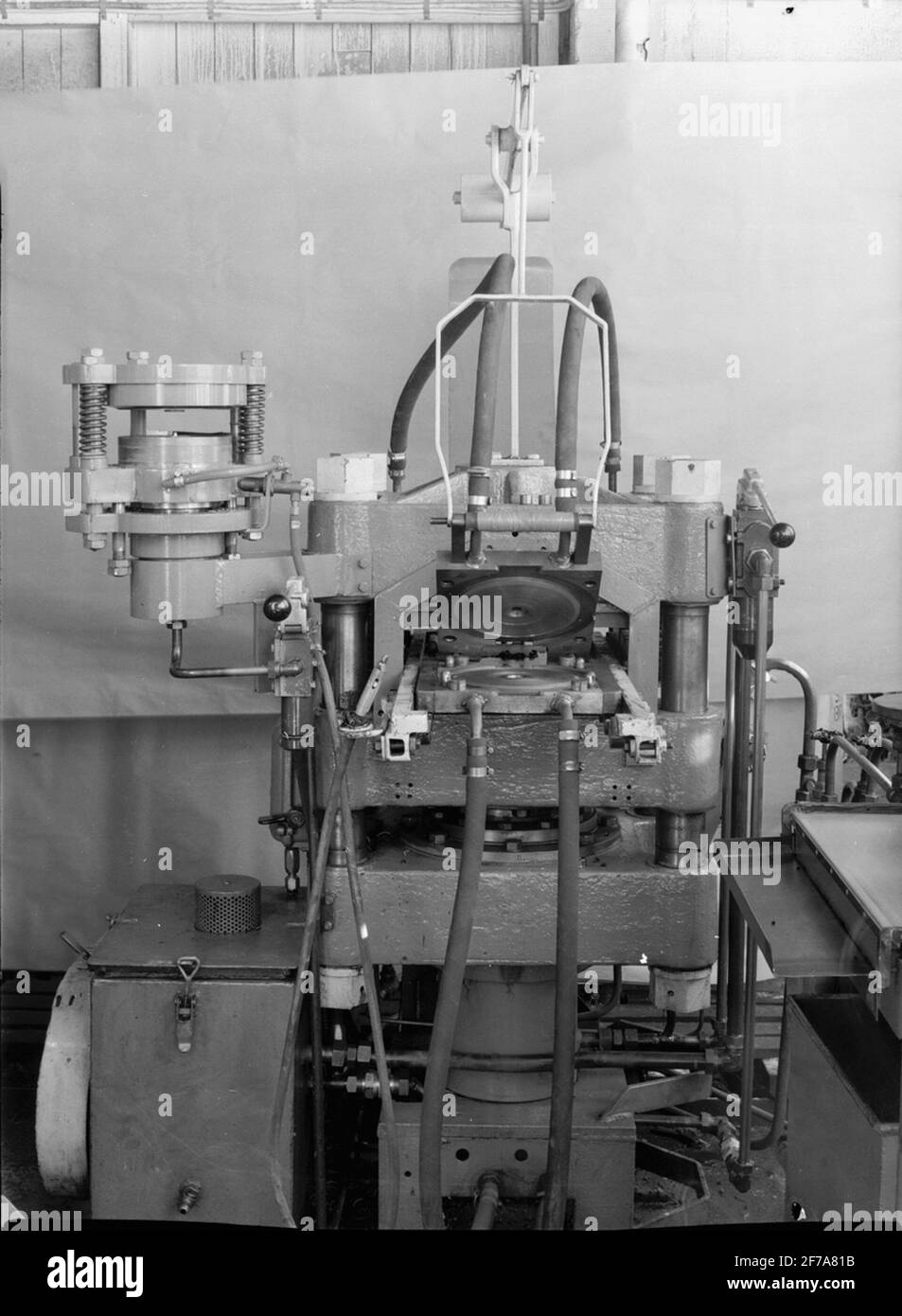 Machine for the manufacture of gramophone slices. >> Stock Photo - Alamy