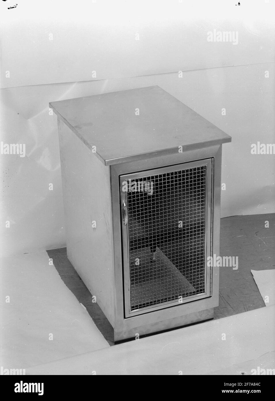 Grided hi-res stock photography and images - Alamy