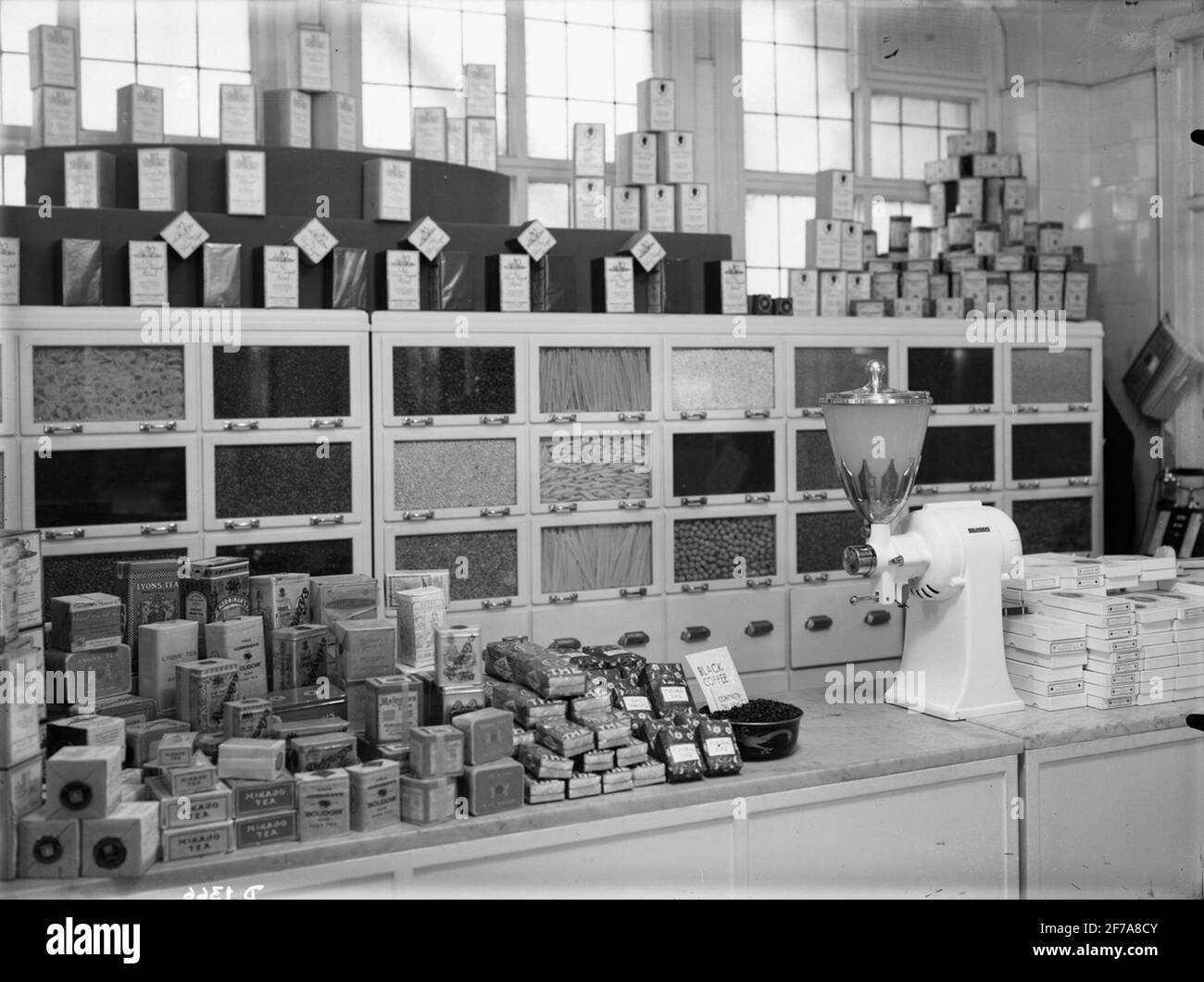 Interior coffee shop Black and White Stock Photos & Images - Alamy