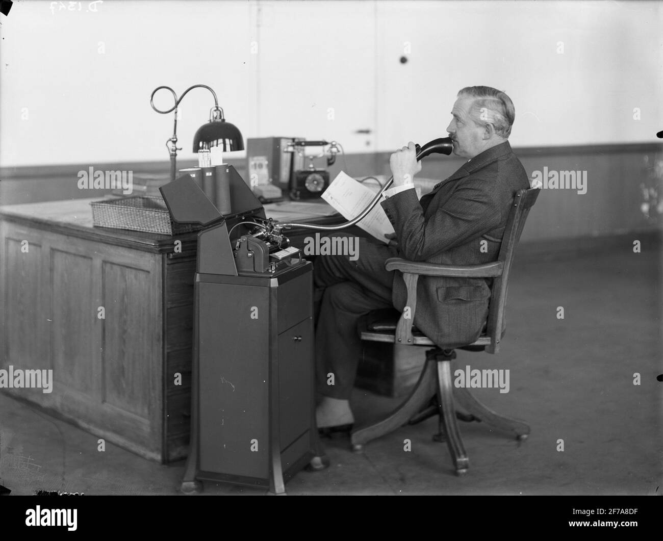 Technician man Black and White Stock Photos & Images - Alamy