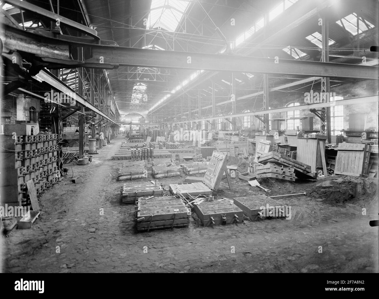 Packing hall, July 24, 1933 Stock Photo - Alamy