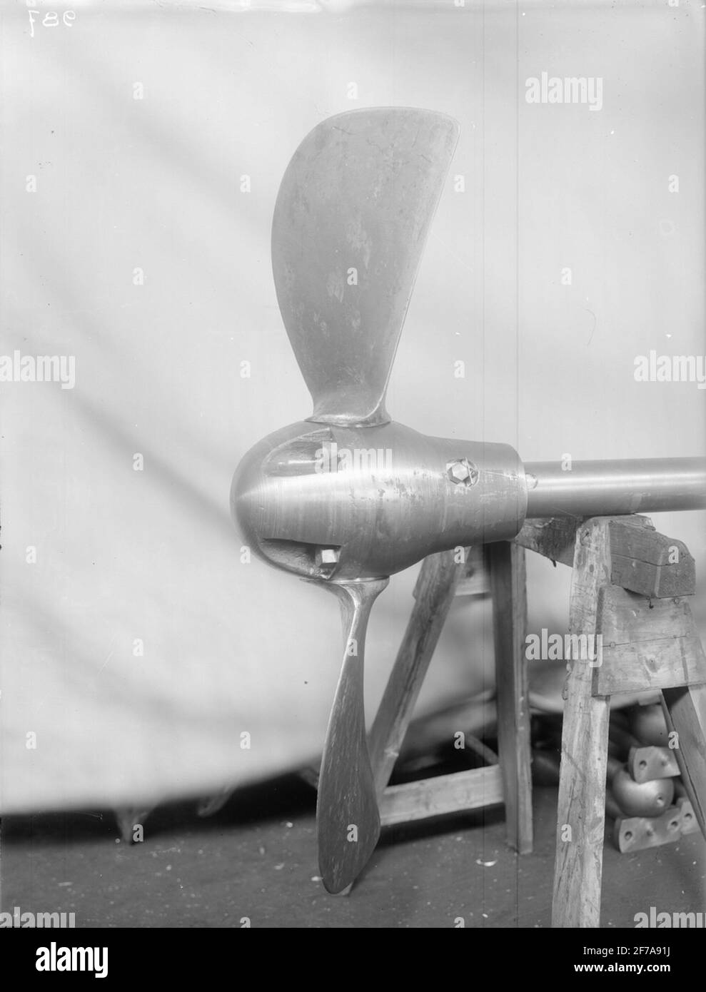 Rotatable hi-res stock photography and images - Alamy