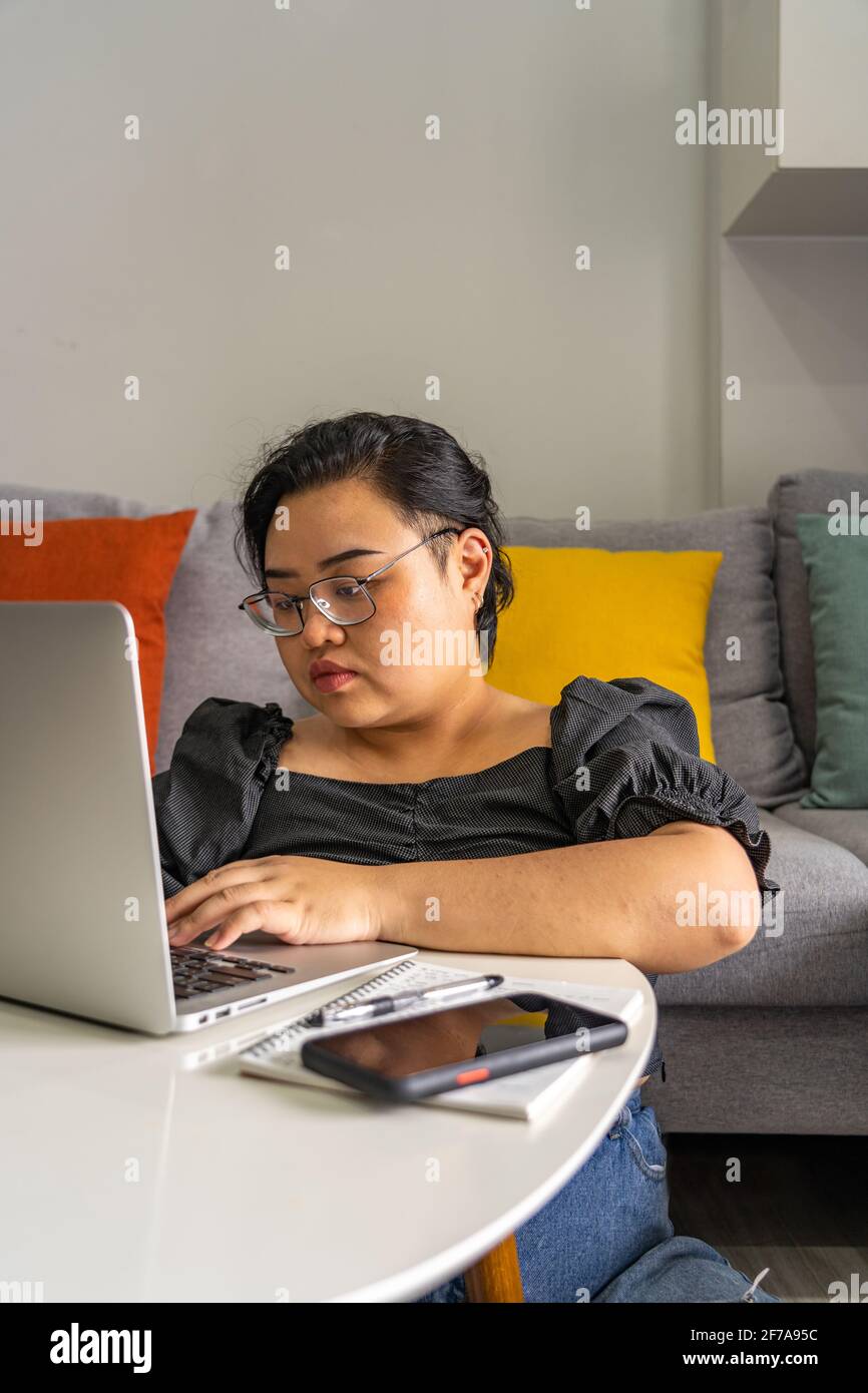 Female non binary hi-res stock photography and images - Alamy