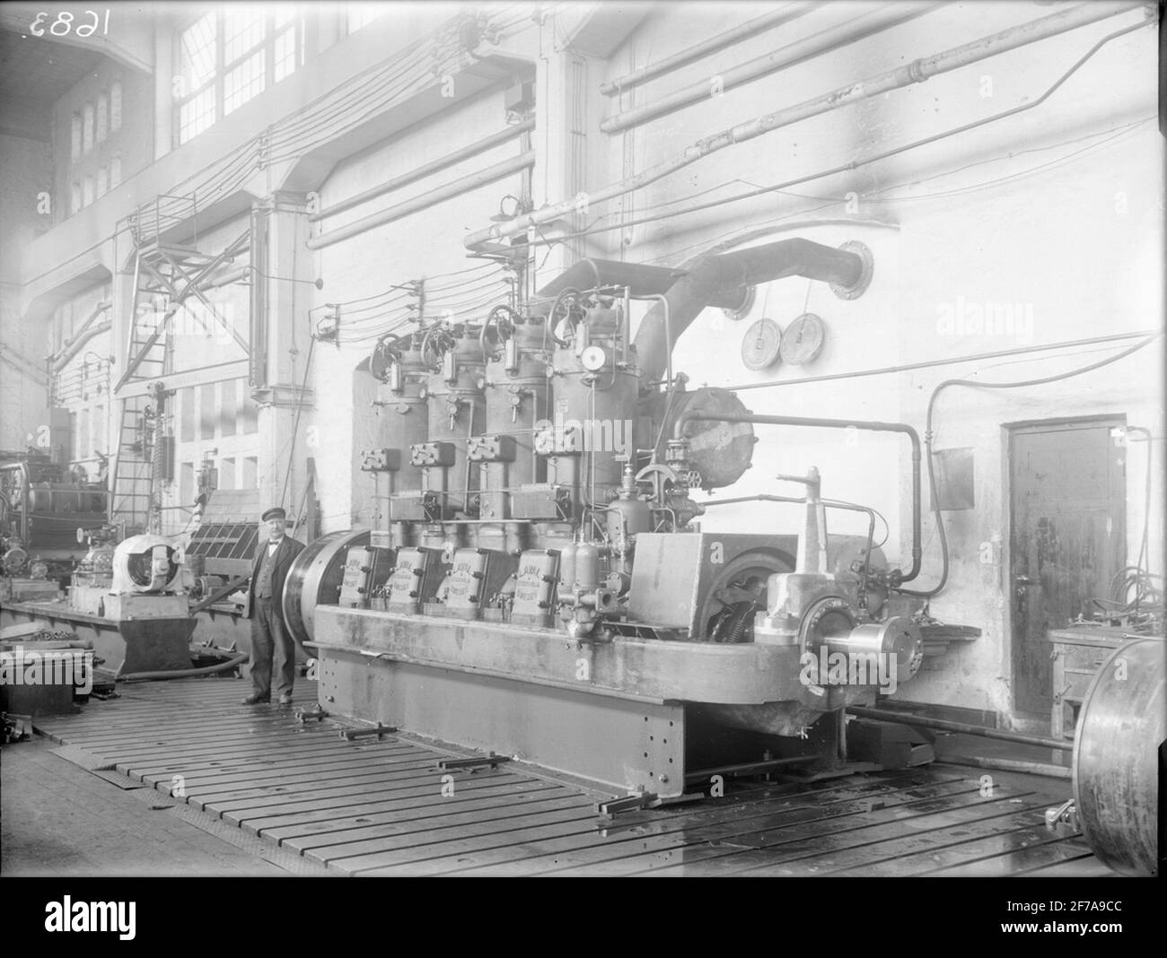 Crude oil motor 4 Cyl. Firmerpp Stock Photo - Alamy