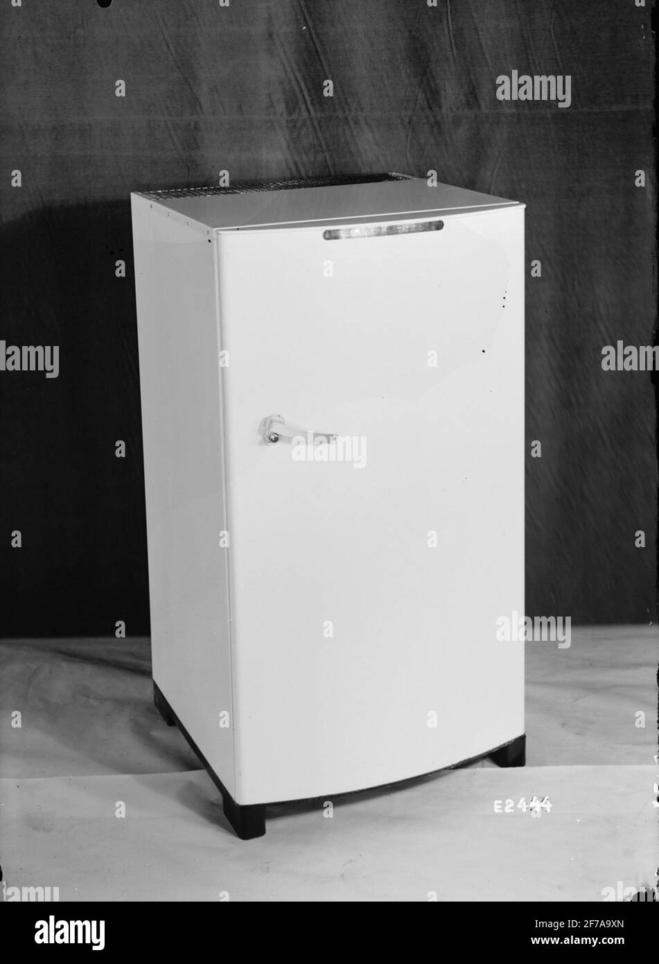 LS 300 refrigerator, option 2 Stock Photo - Alamy