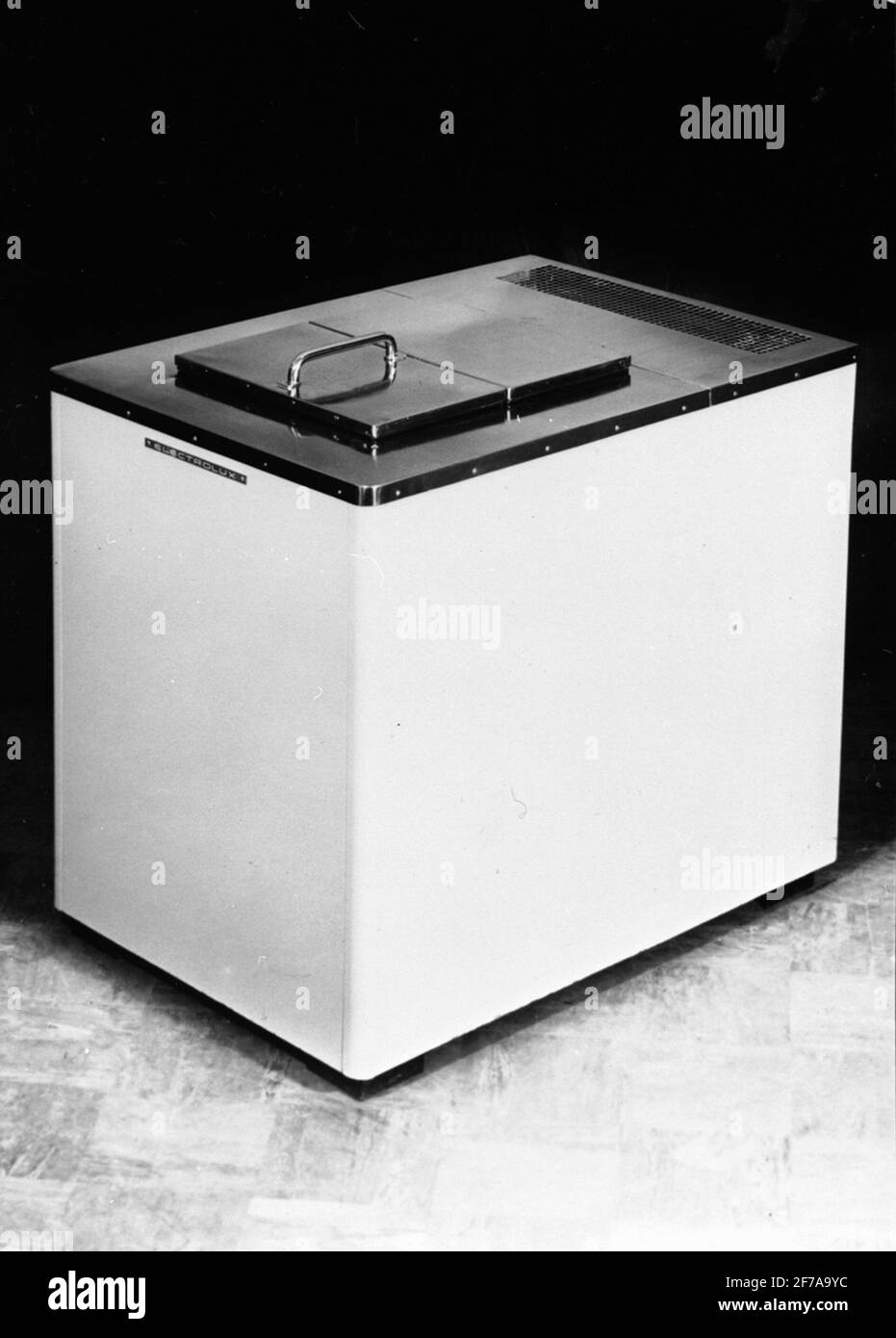 Cold storage systems Black and White Stock Photos & Images - Alamy