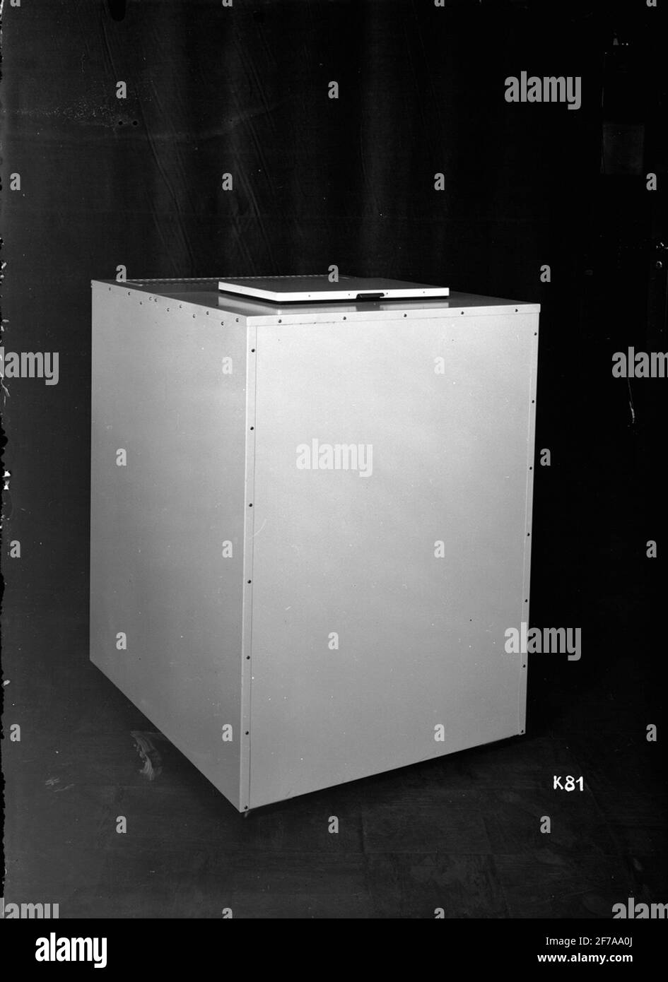 Metal apparatus Black and White Stock Photos & Images - Alamy
