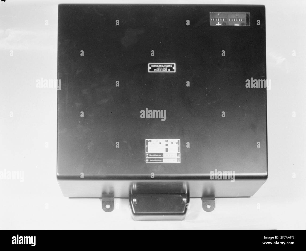 Meter distance Black and White Stock Photos & Images - Alamy