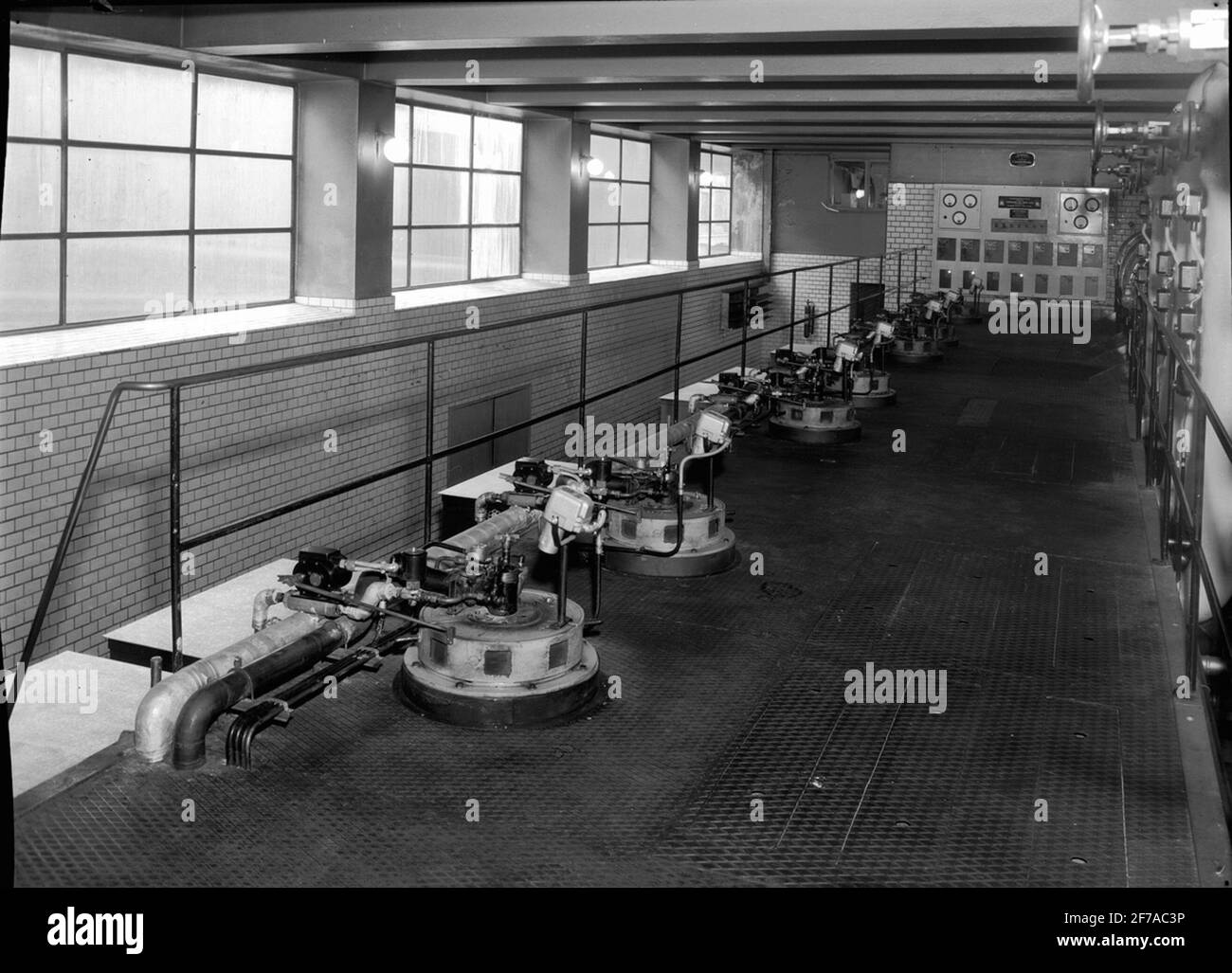 Machinery in engine room Black and White Stock Photos & Images - Alamy