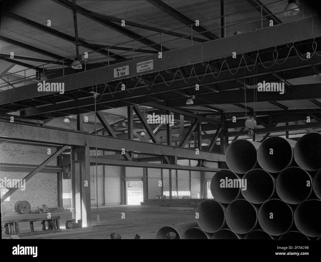 Hedlund earth bridge? >> Stock Photo - Alamy