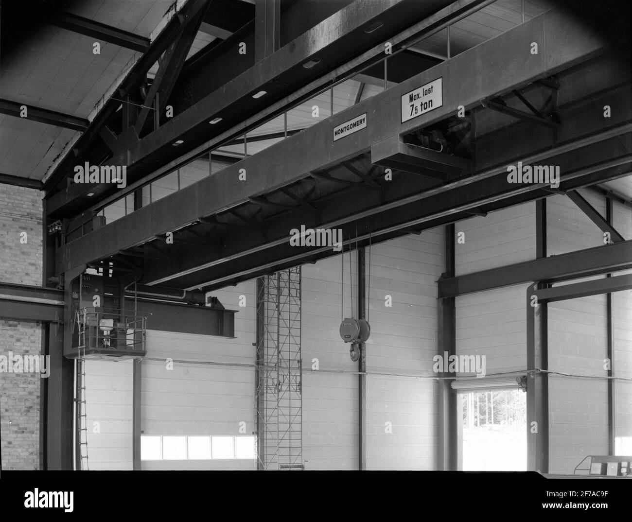 Structure of earth Black and White Stock Photos & Images - Alamy