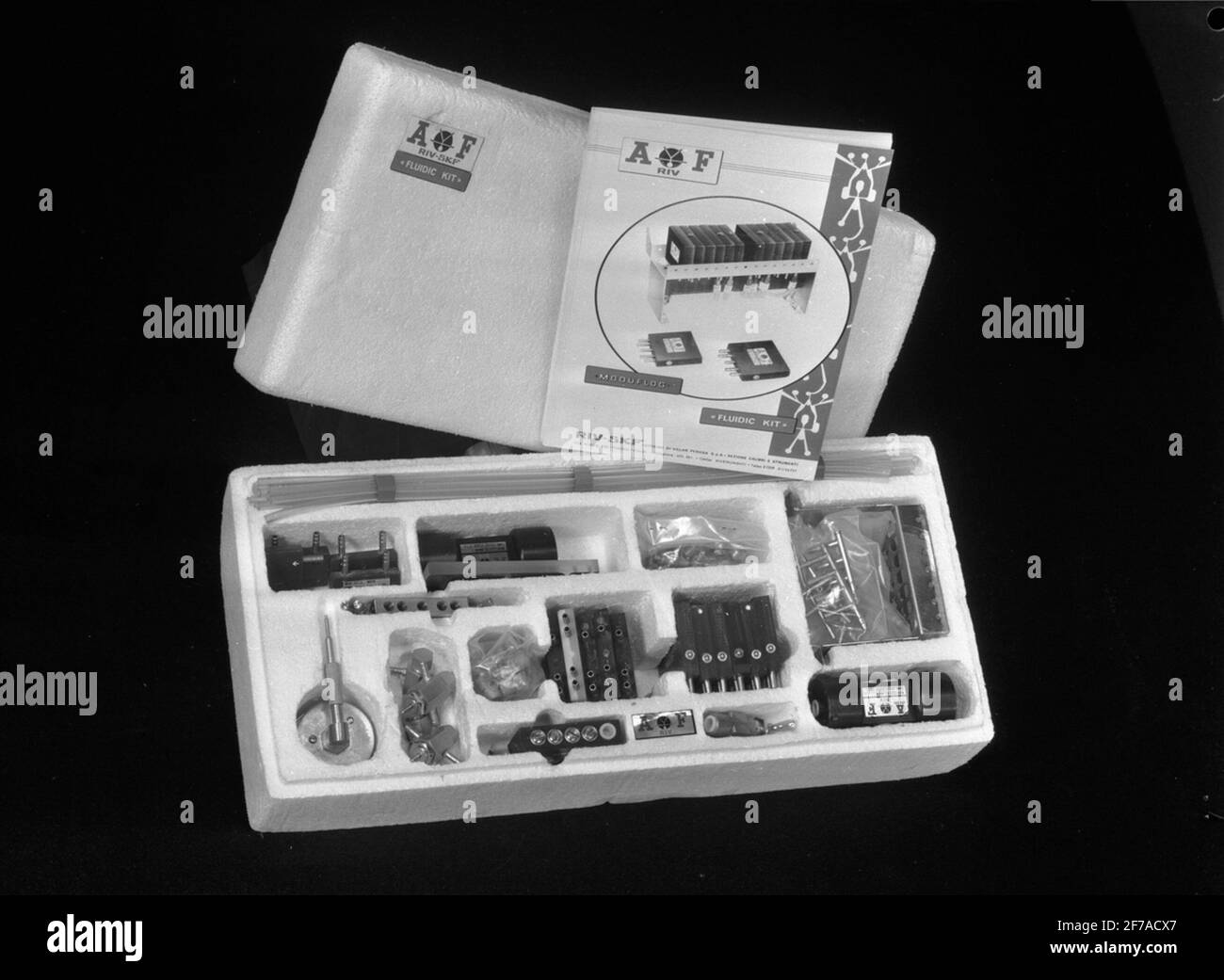 Fluidic Kit" >> Stock Photo - Alamy