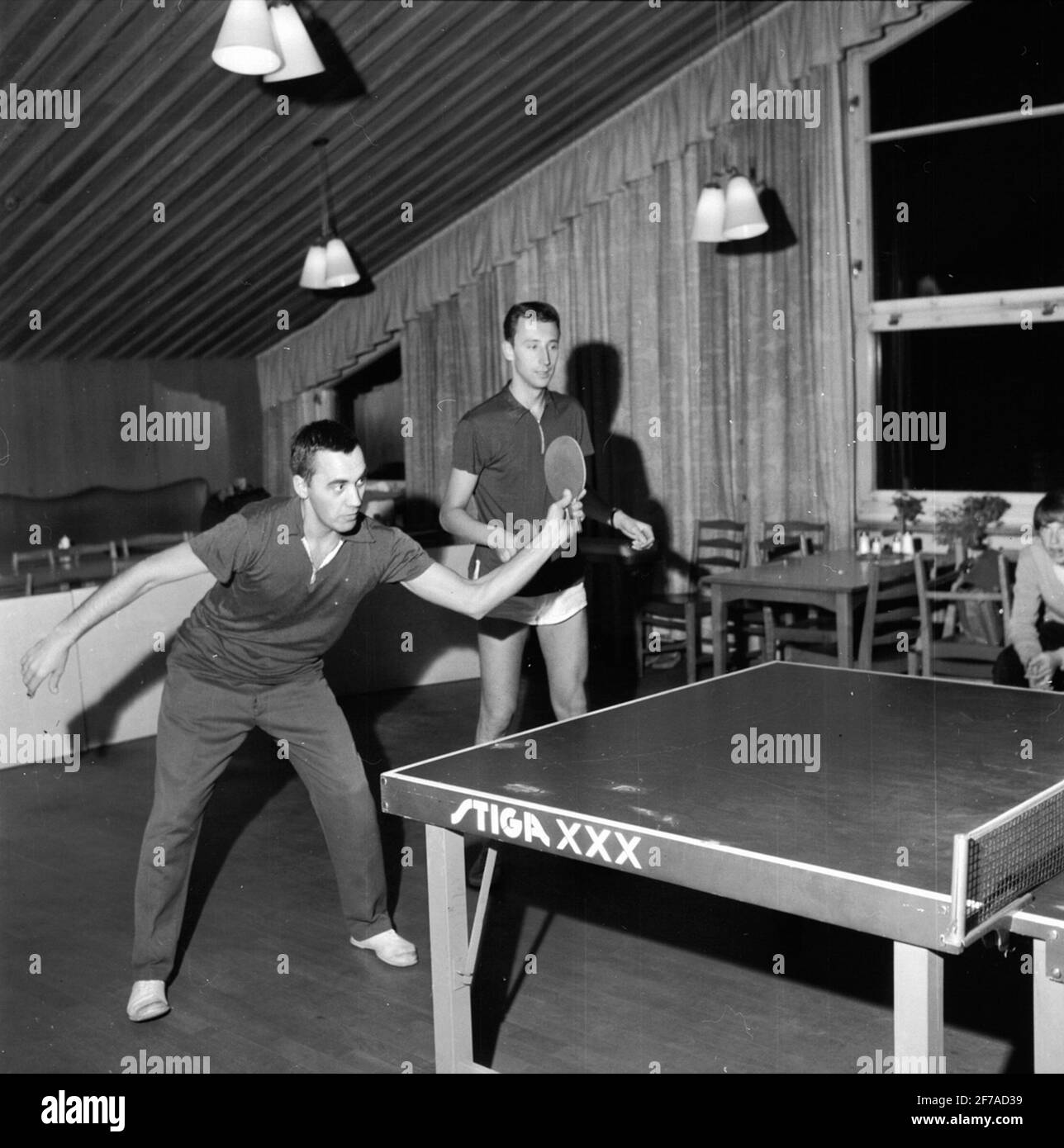 Table tennis sport Black and White Stock Photos & Images - Alamy
