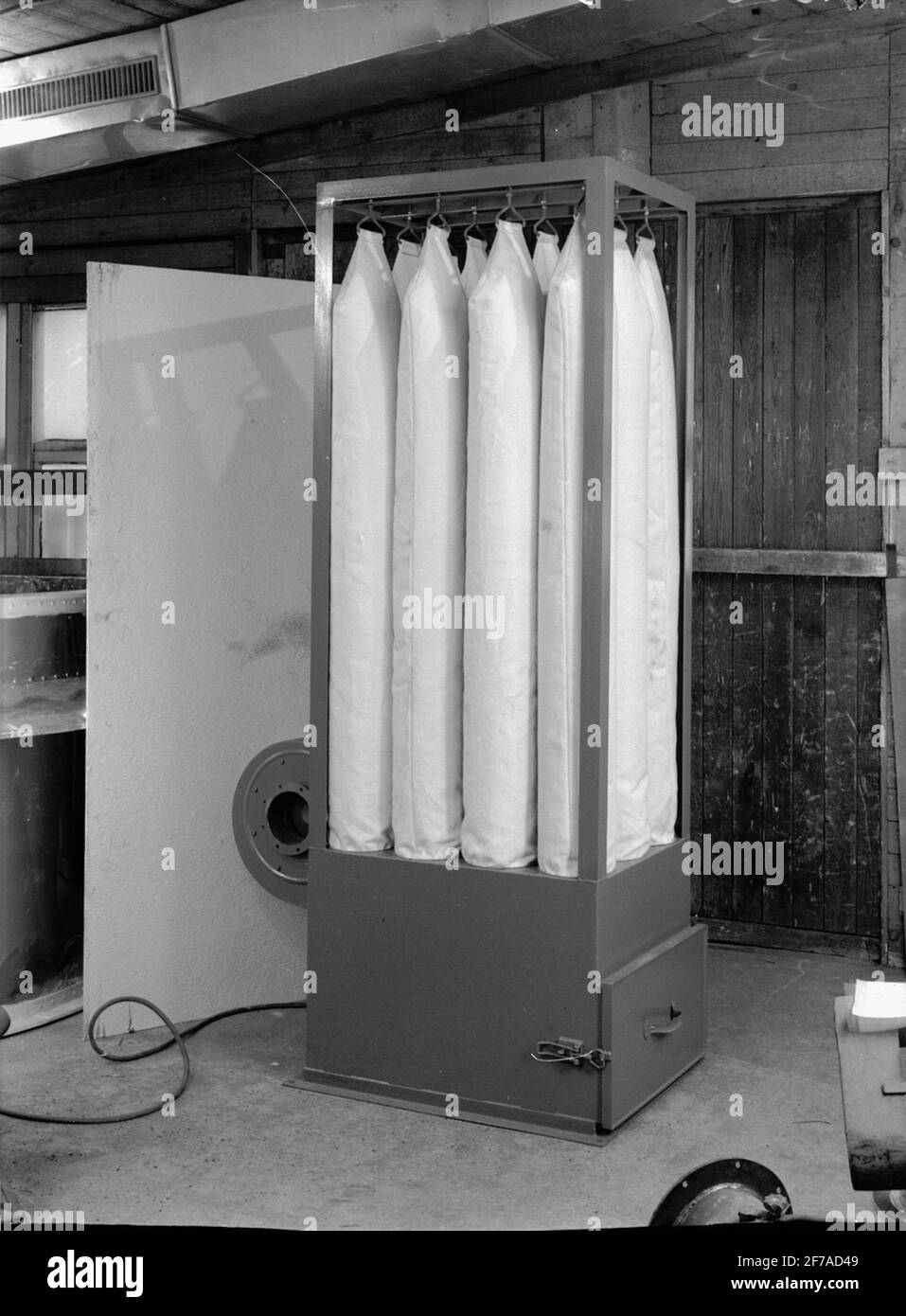 Dust safety Black and White Stock Photos & Images - Alamy