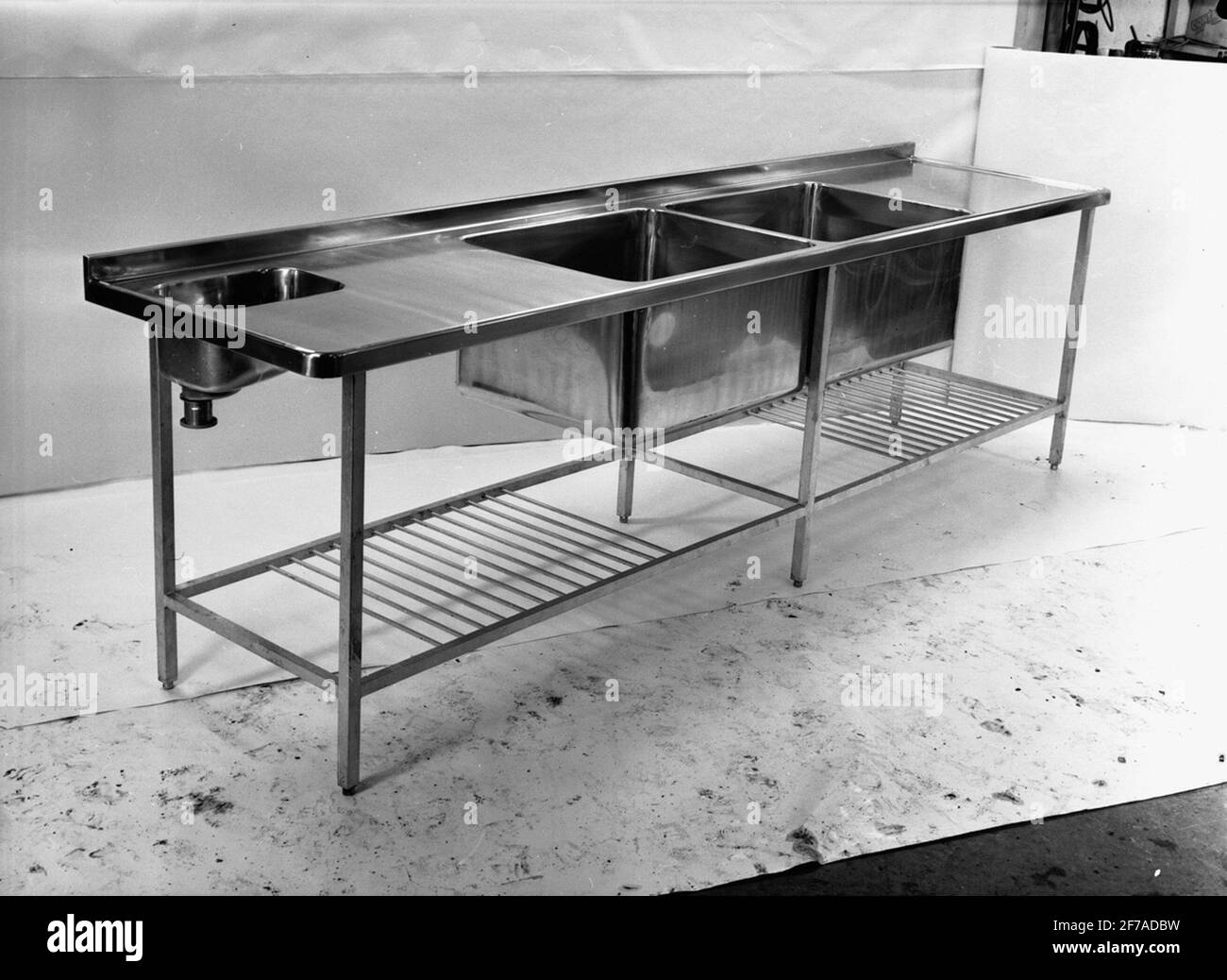 Rough counter bench. >> Stock Photo - Alamy