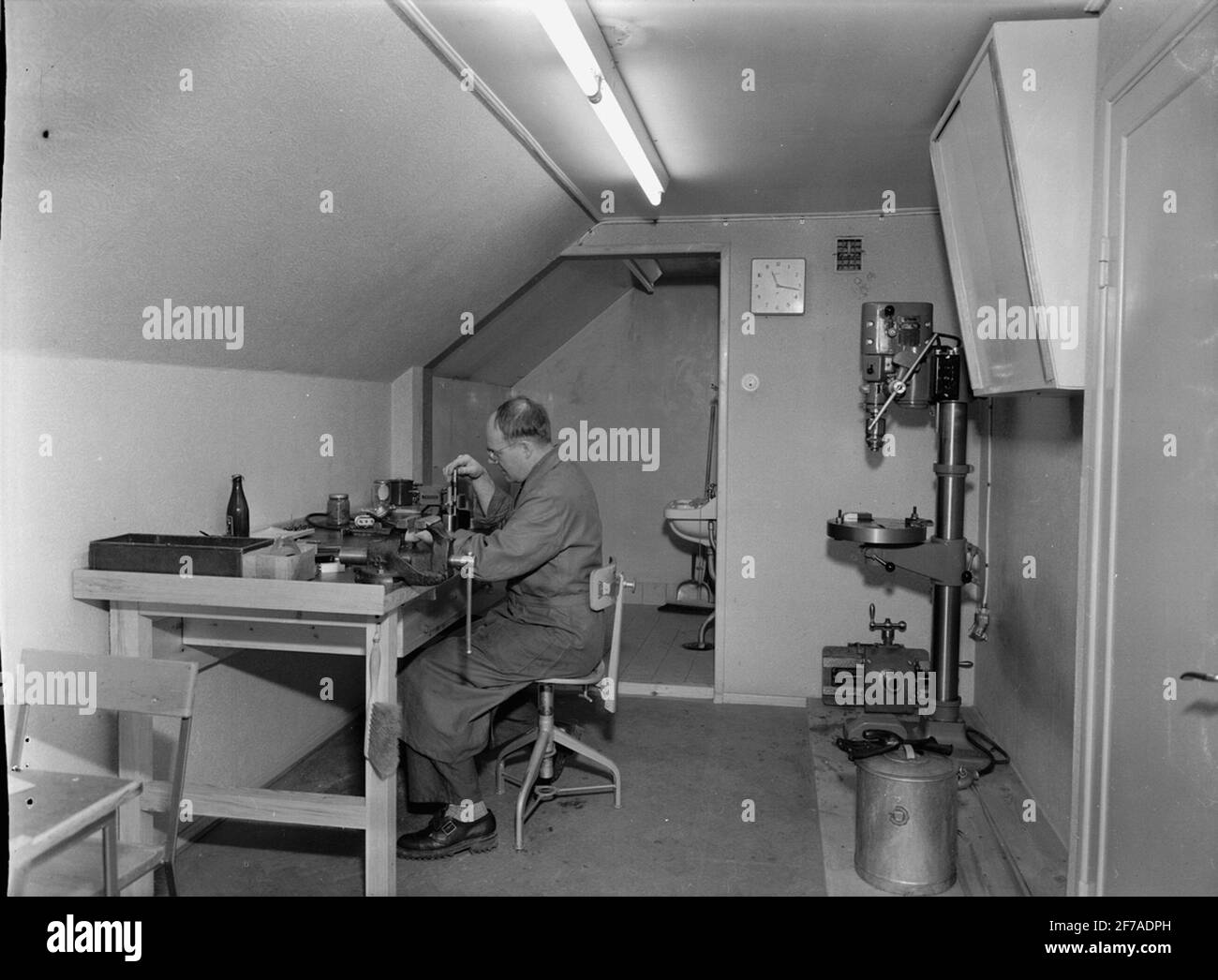 Ceiling architecture interior design Black and White Stock Photos ...