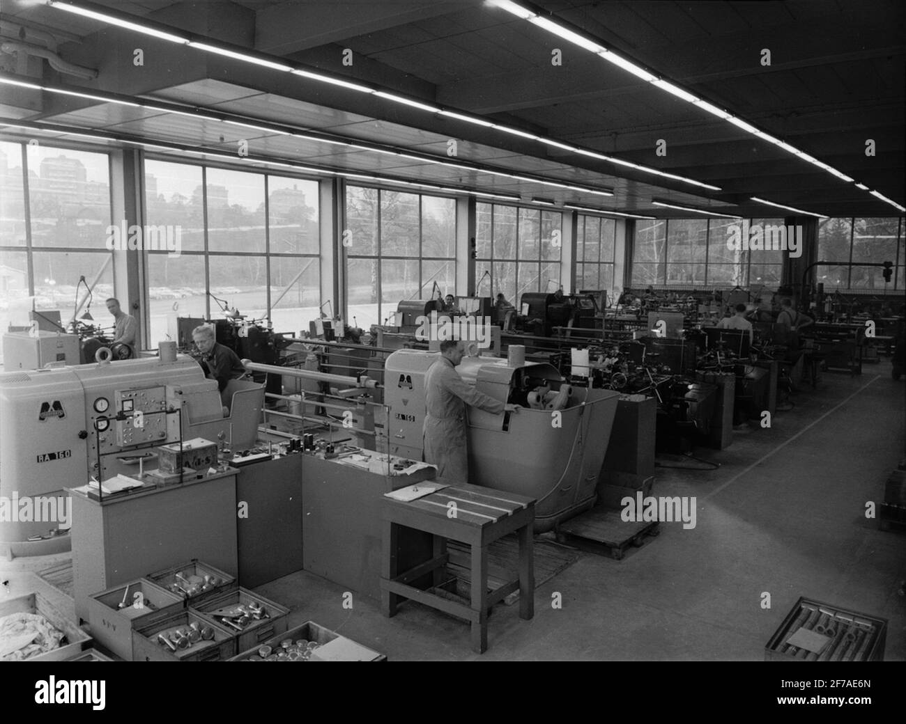 Early 20th century interior design Black and White Stock Photos ...