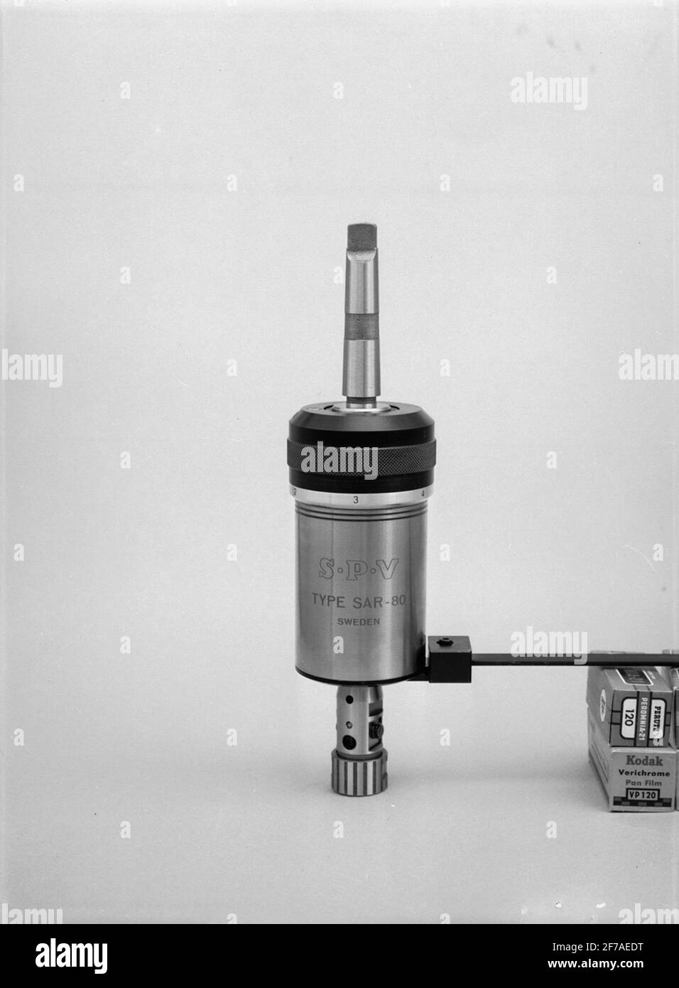 Apparatus components Black and White Stock Photos & Images - Alamy