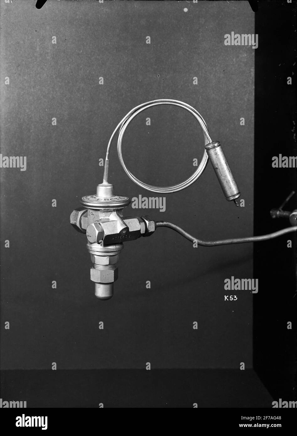 Expansion valve hi-res stock photography and images - Alamy