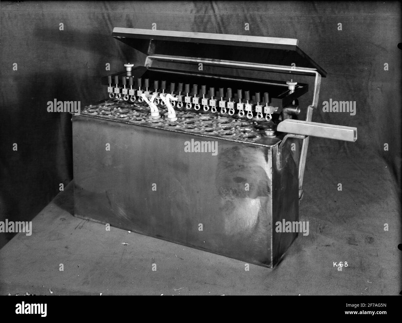 Heat testing hi-res stock photography and images - Alamy