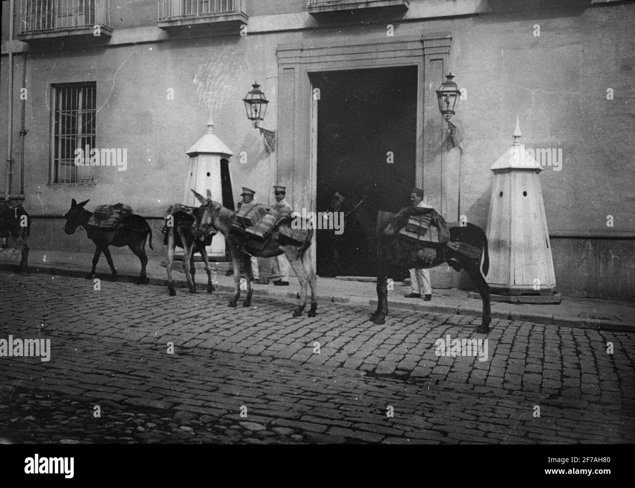 Skiopticone image with motifs of Capitana General, Granada. Soldiers ...
