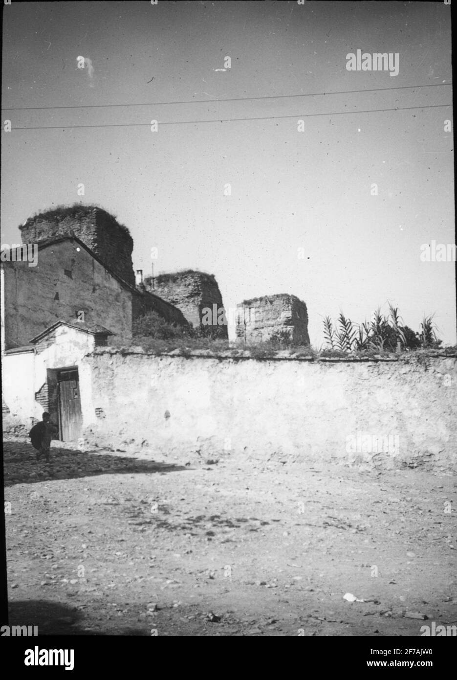 Islamic middle eastern wall Black and White Stock Photos & Images - Alamy