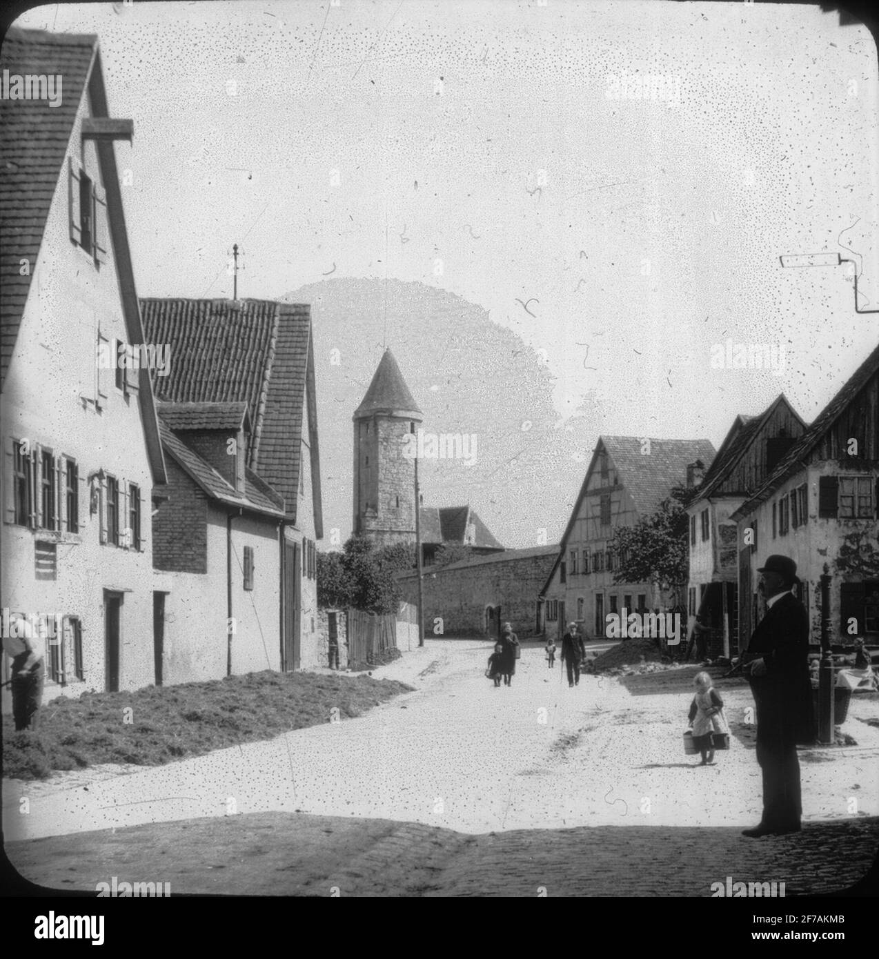 Skiopty icon image with motifs of man on street in Dinkelsbülh.Filden ...