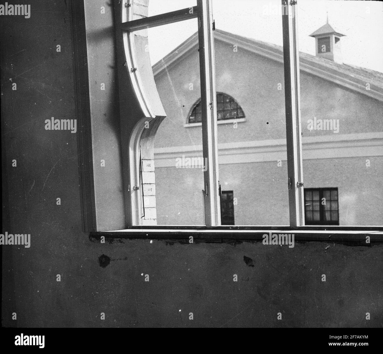 Windows 3 2 Black and White Stock Photos & Images - Alamy