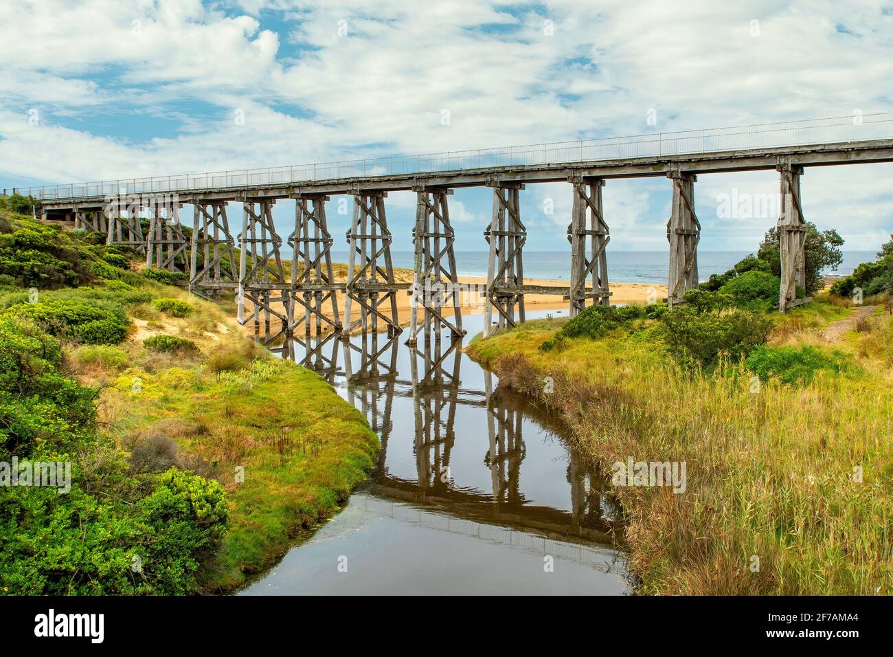 Historic trestle bridge hi-res stock photography and images - Alamy