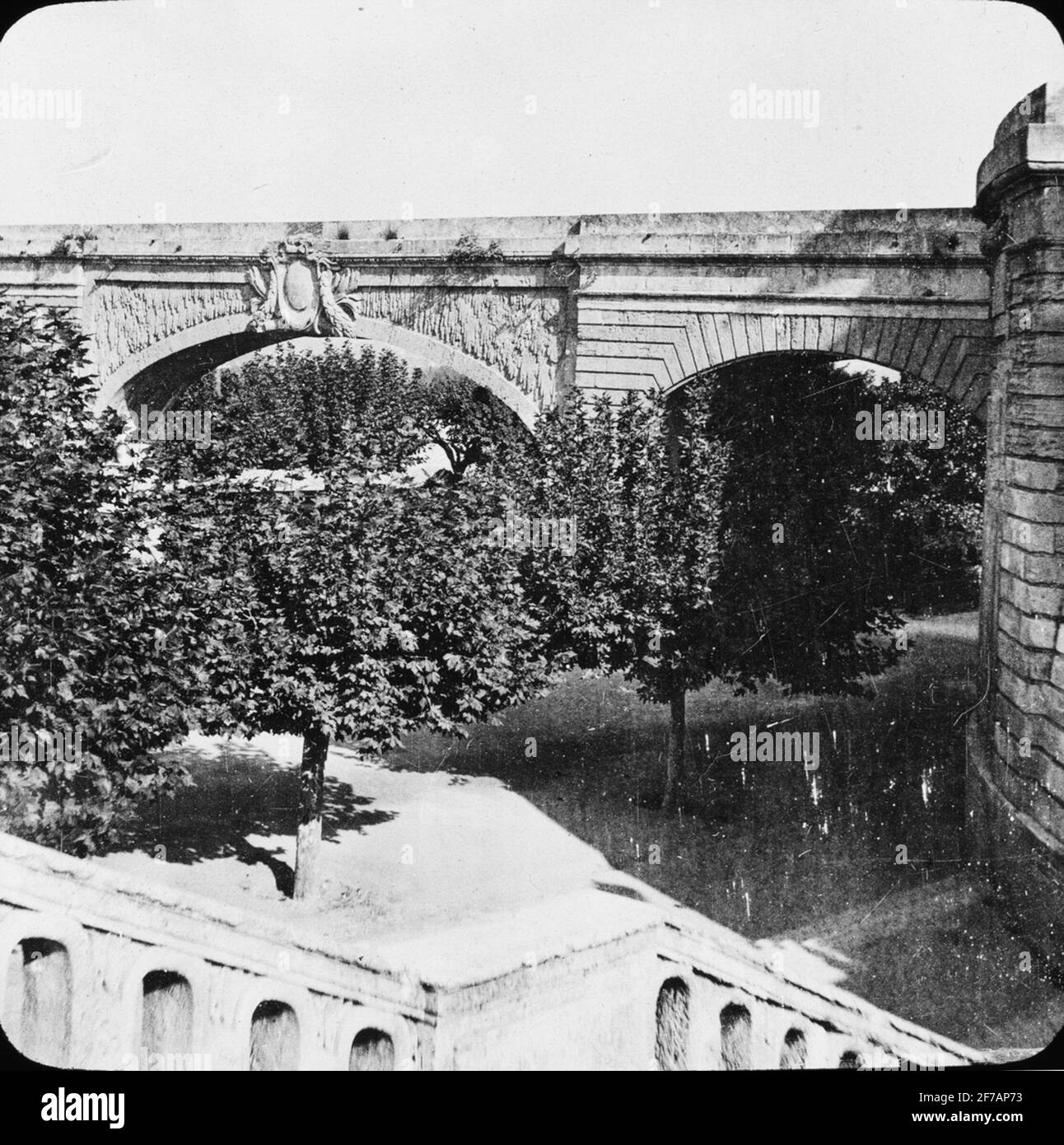 Skiopticone image with motifs from Montpellier. Viaduct Stock Photo - Alamy
