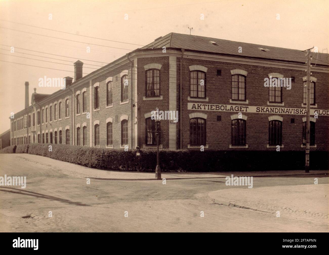 Bulb factory hi-res stock photography and images - Alamy