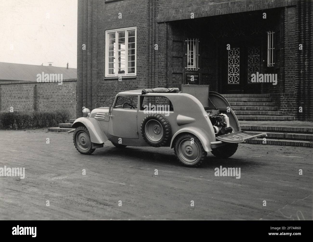 Wood gas vehicles hi-res stock photography and images - Alamy