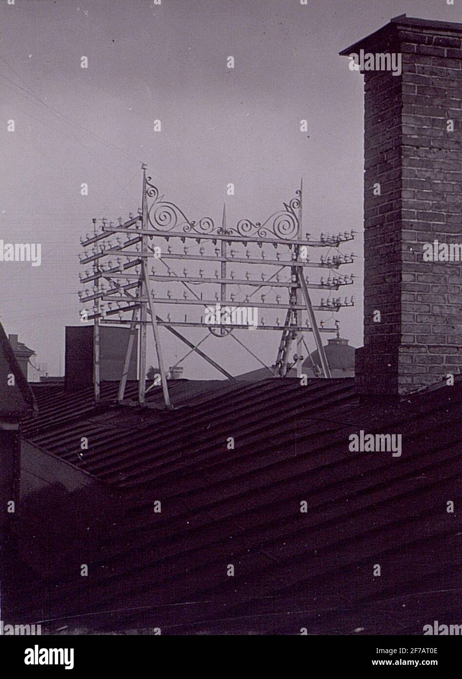 Telephone lines 1900 hi-res stock photography and images - Alamy