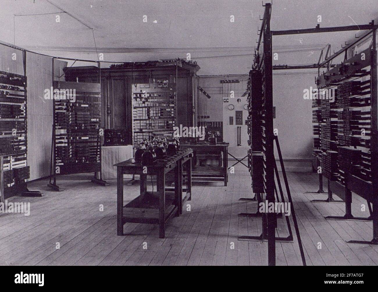 Two new stations hi-res stock photography and images - Alamy