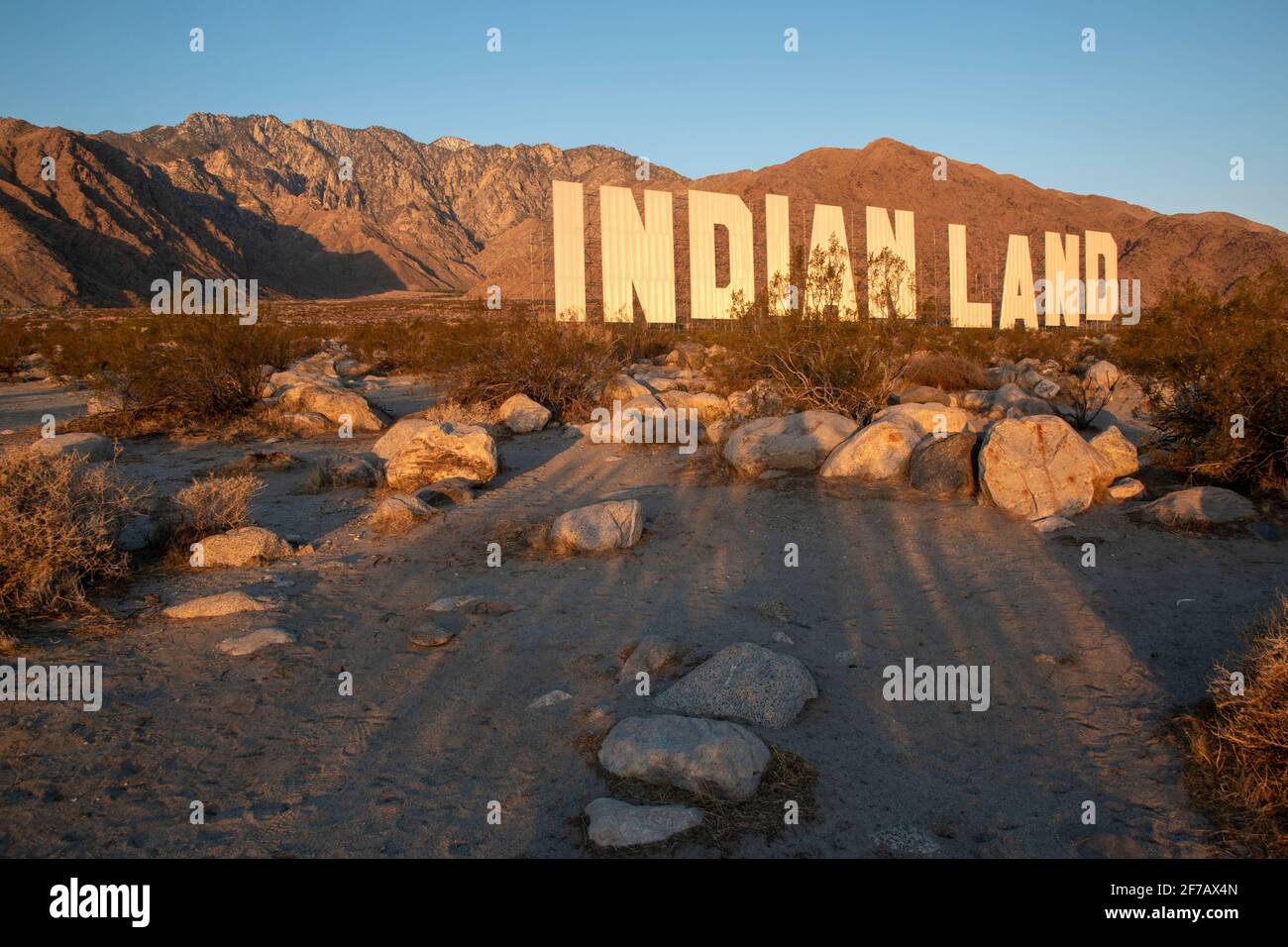 Palm springs indian land art hi-res stock photography and images - Alamy