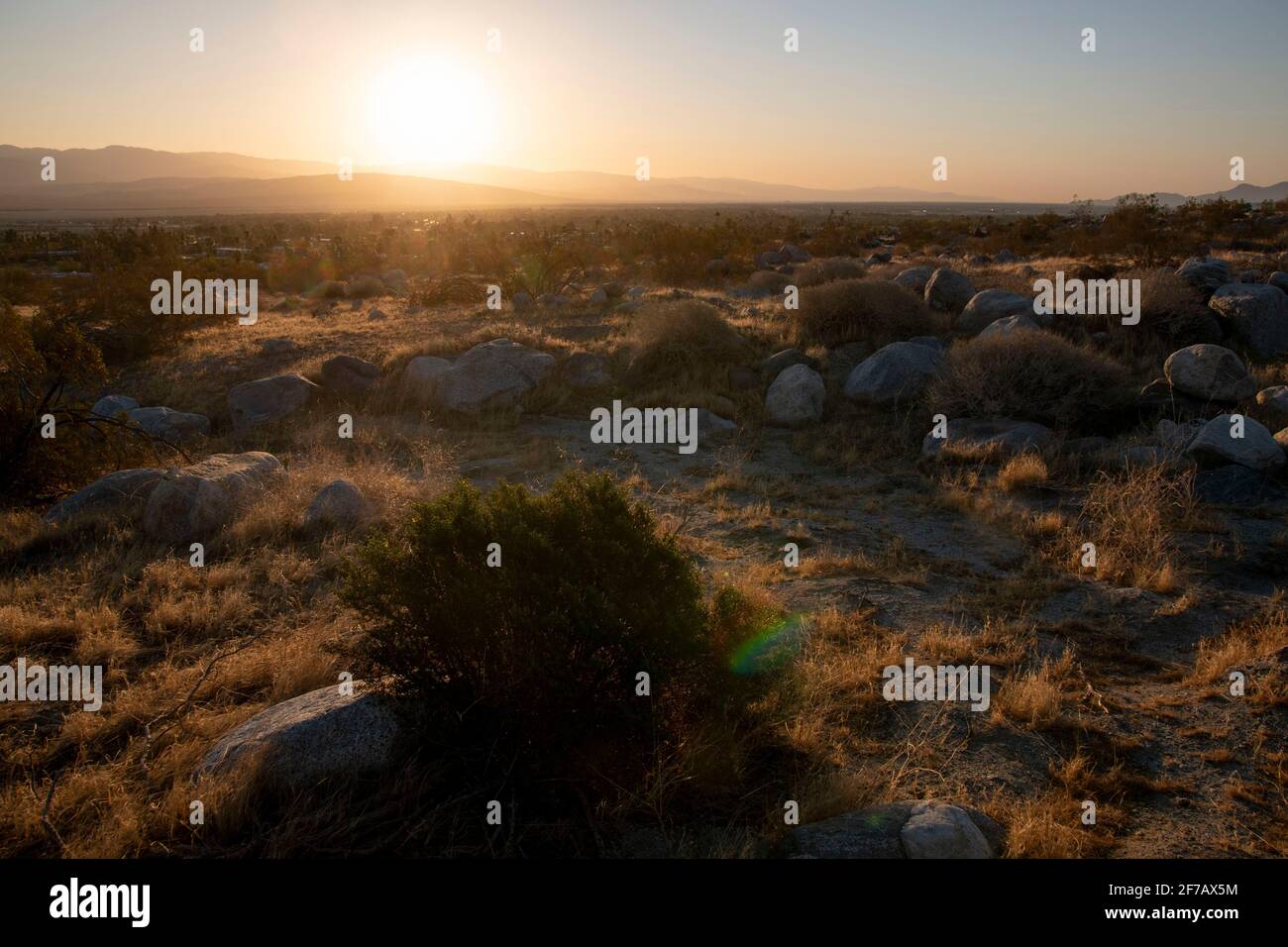 Indian land palm springs hi-res stock photography and images - Alamy