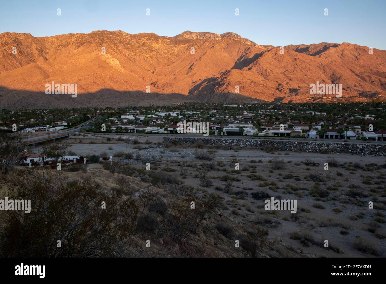 Indian land palm springs hi-res stock photography and images - Alamy