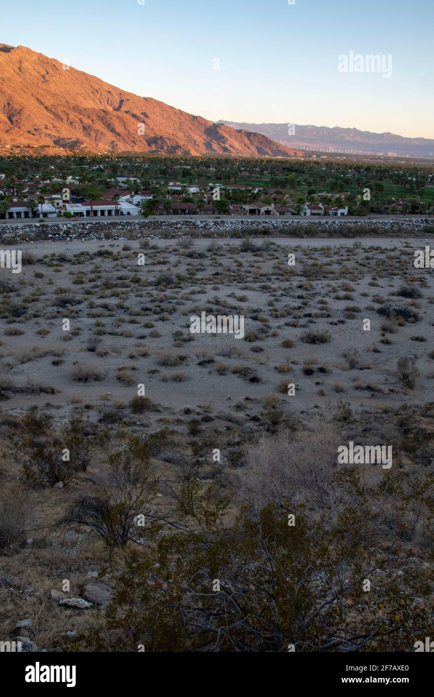 Indian land palm springs hi-res stock photography and images - Alamy