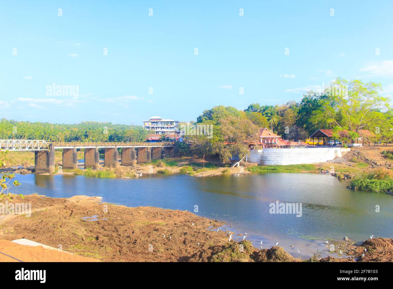 Kerala bridges hi-res stock photography and images - Alamy