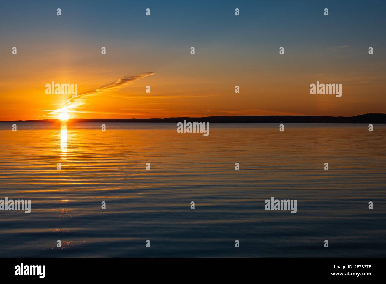 Sunset sky north bay hi-res stock photography and images - Alamy