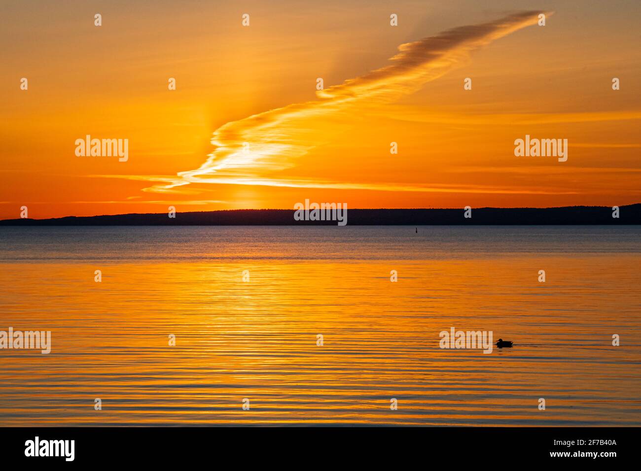 Sunset sky at North Bay Lake Superior Ontario Canada Stock Photo - Alamy