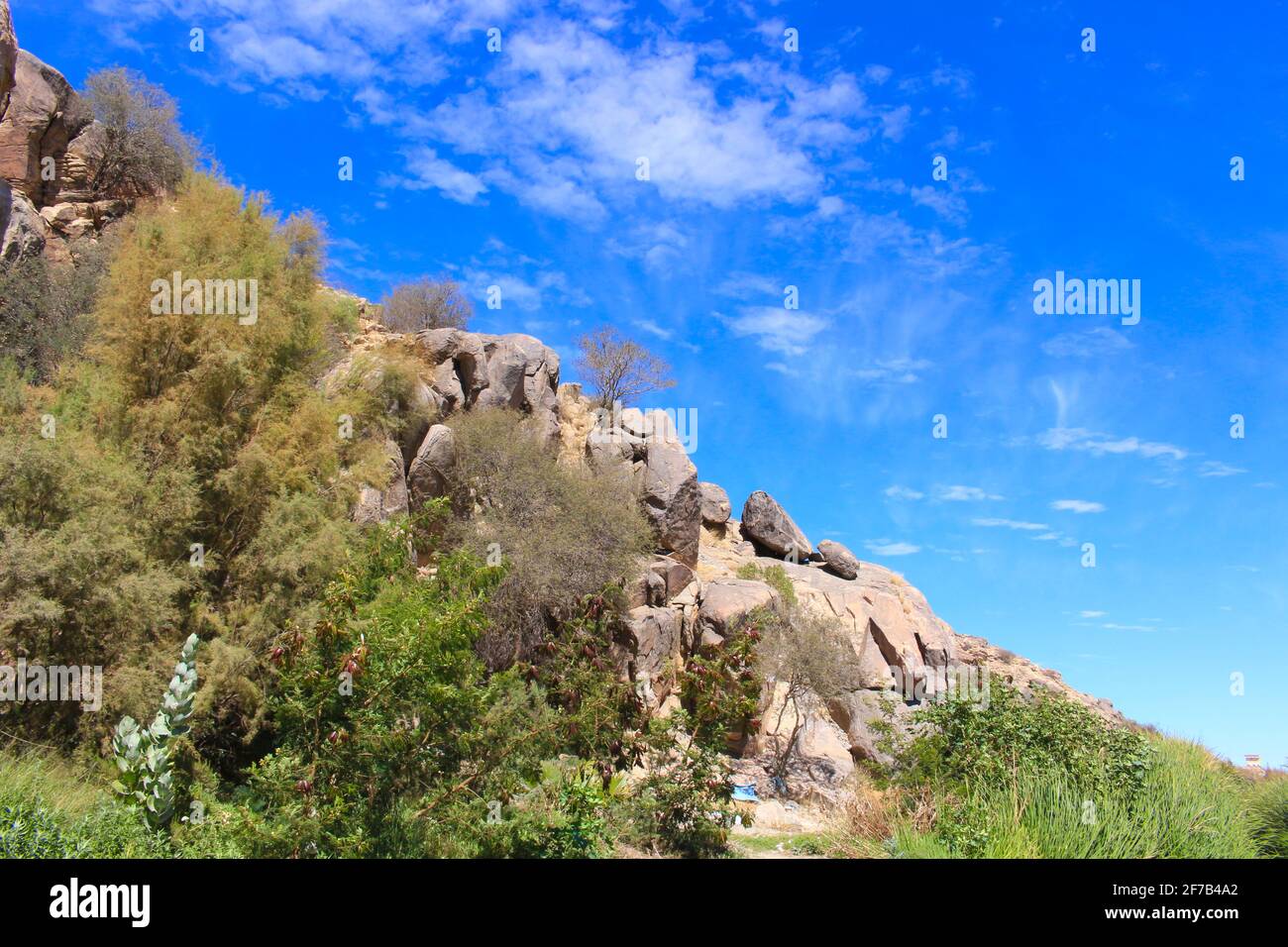 desert mountain landscape saudi arabia Stock Photo - Alamy