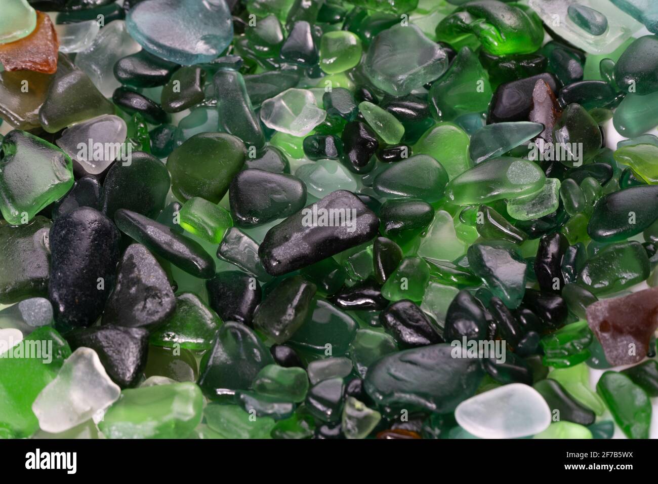 Glass shards pattern hi-res stock photography and images - Alamy