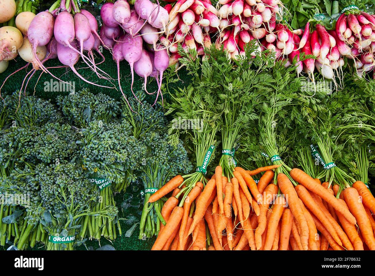 Colorful Root vegetable produce on display at farmers market Stock ...