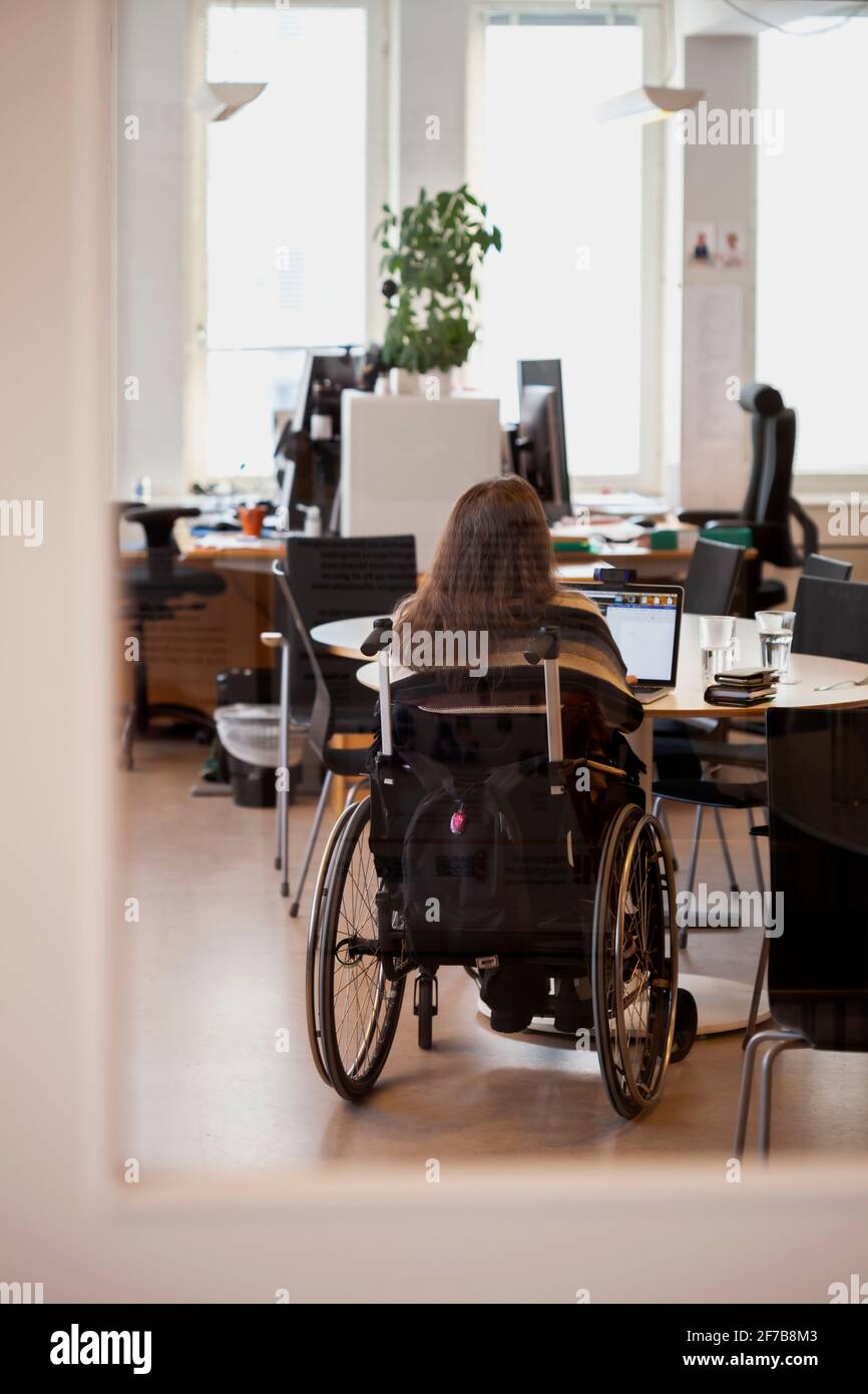 Old woman sitting chair full length hi-res stock photography and images ...