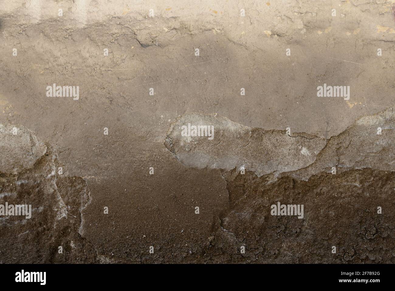 Concrete recess hi-res stock photography and images - Alamy