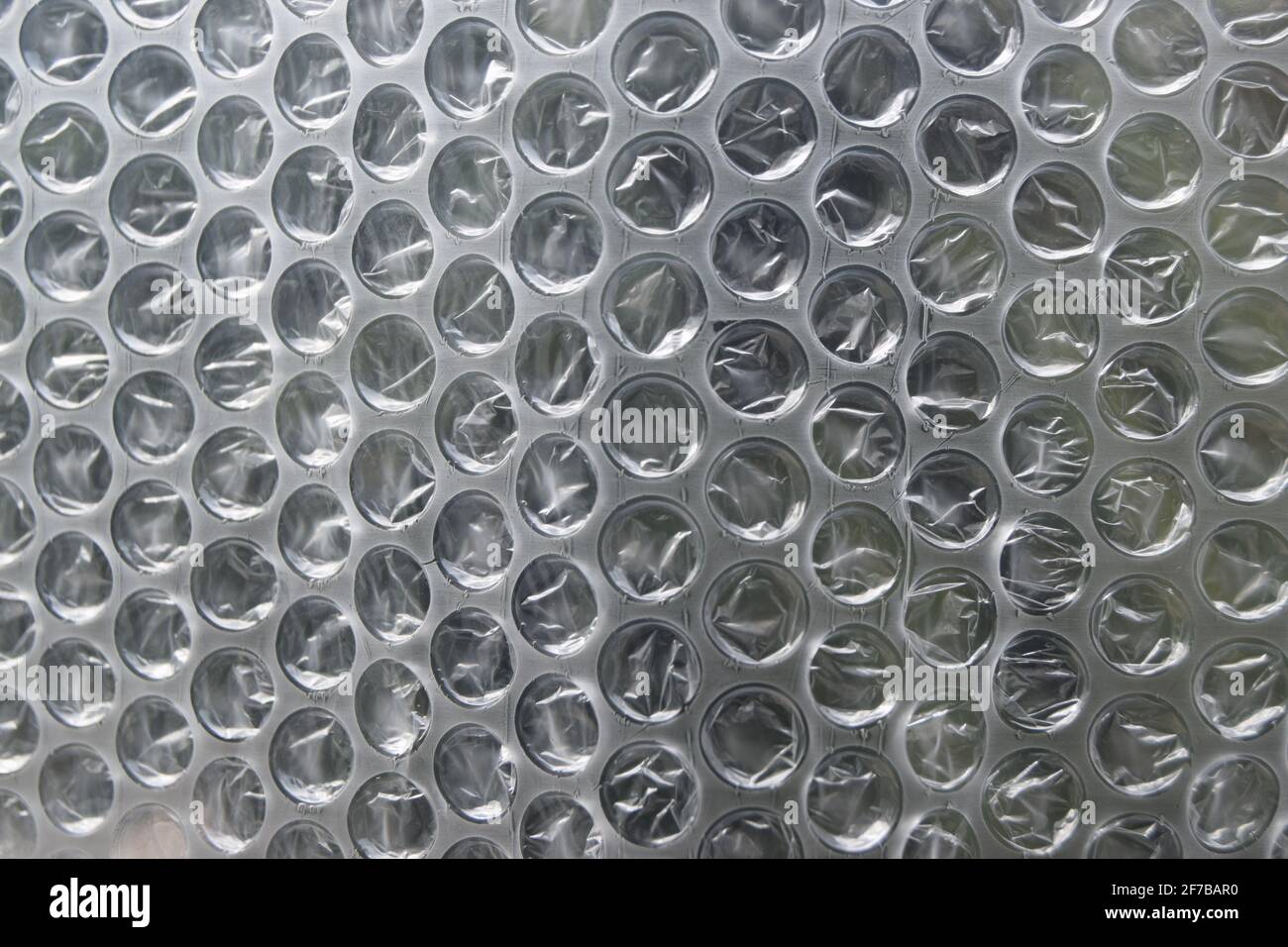 Plastic wrap texture hi-res stock photography and images - Alamy